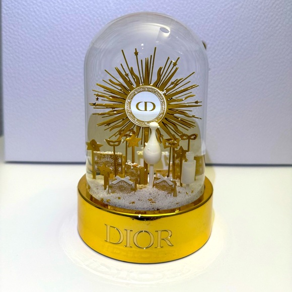Dior | Holiday | Dior Beauty Holiday 224 Snow Globe | Poshmark